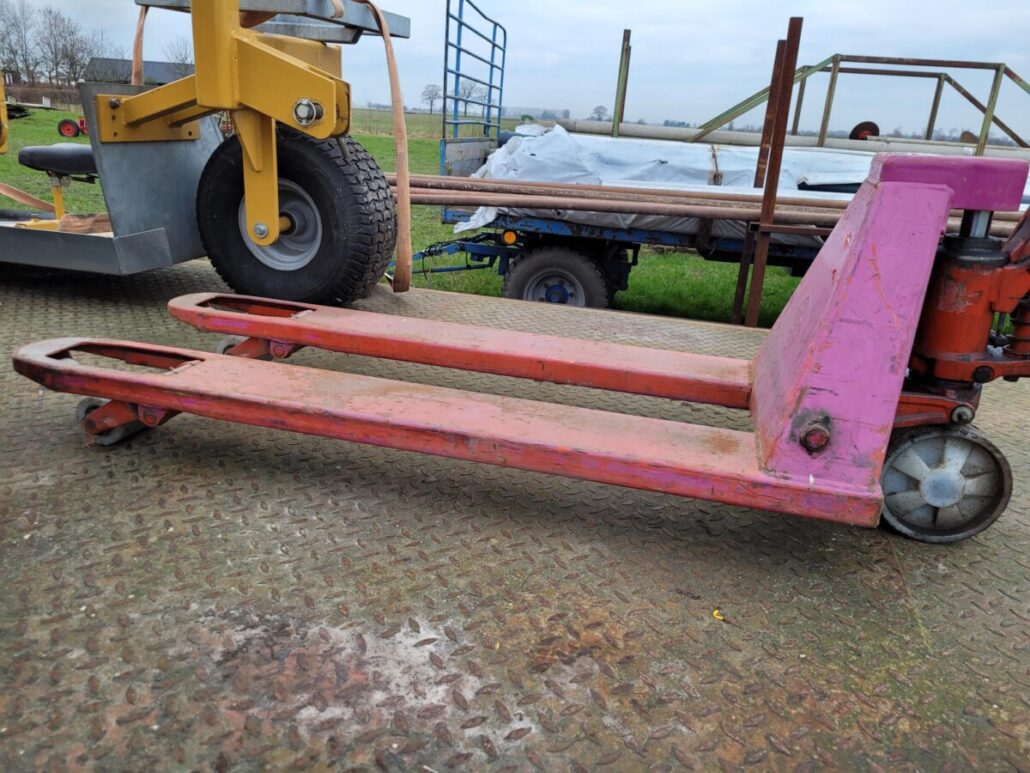 Pompwagen BT euromodel - Handelsonderneming Rudy Franken